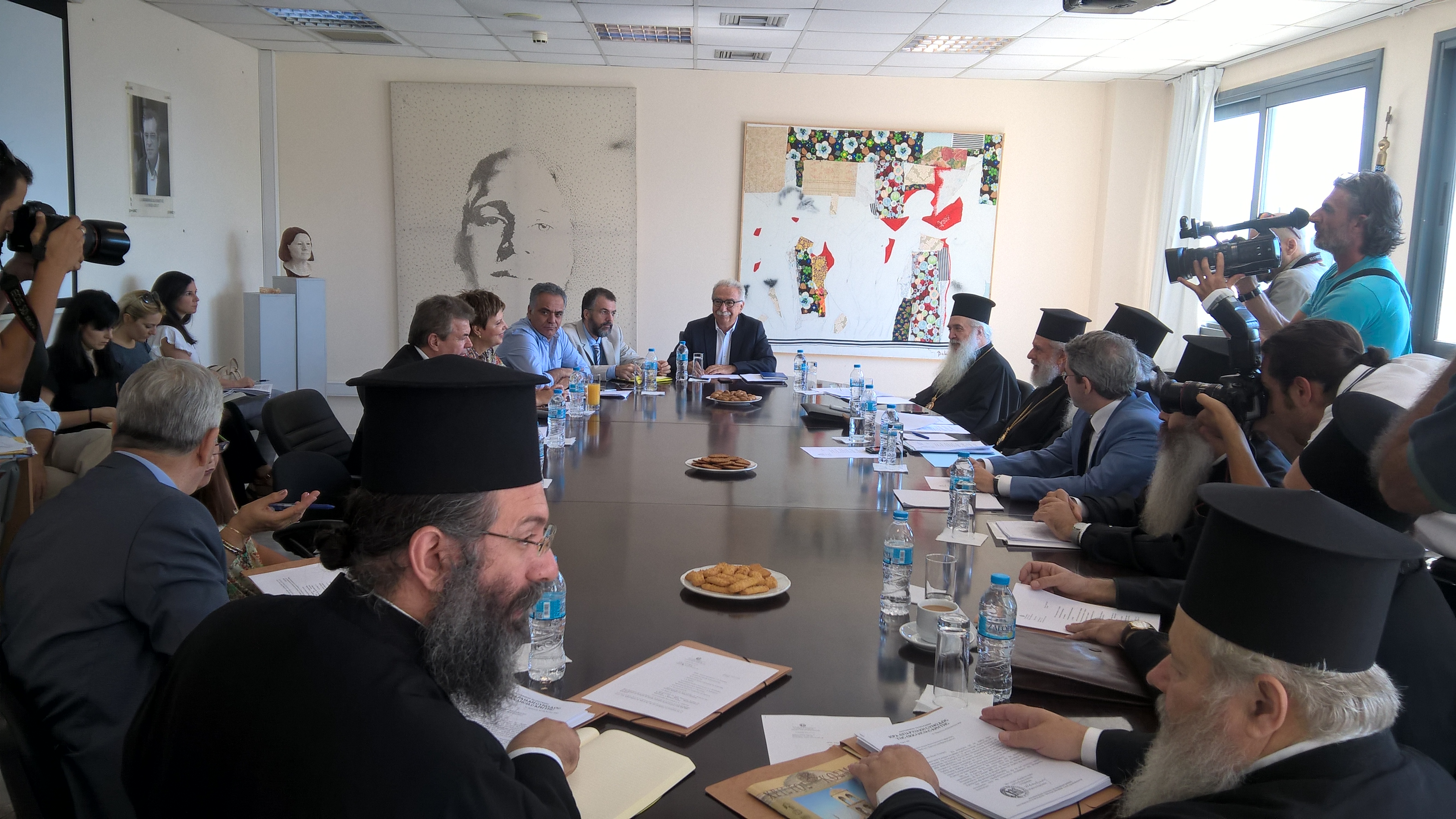 Σε θετικό κλίμα συνεδρίασε η «Επιτροπή για τη Μελέτη και Επίλυση ...